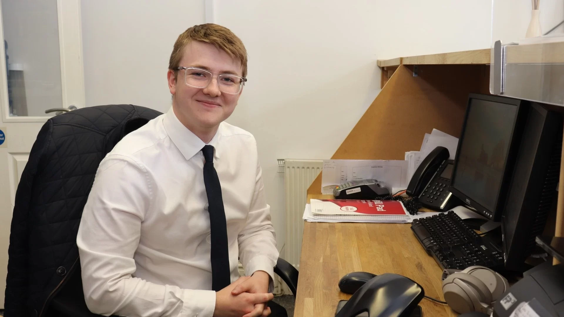 Hull Data Technician Apprenticeships | Avant Skills Academy